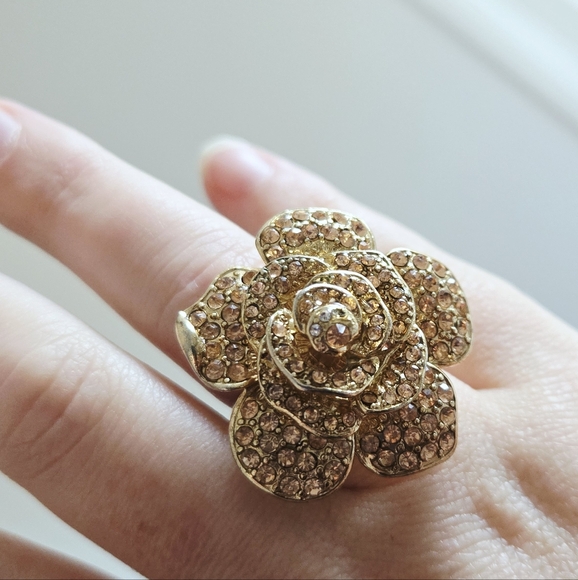 None | Jewelry | Pave Flower Gold Tone Stretch Ring Size 75 5 | Poshmark